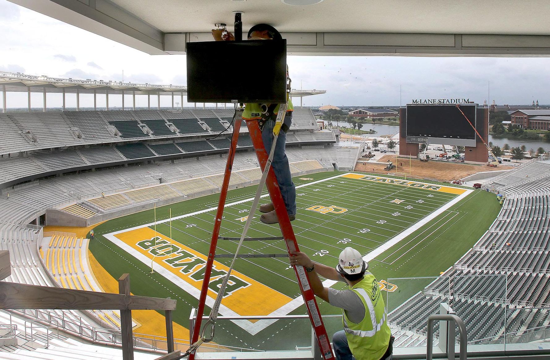 WACO - McLane Stadium (45,000) | Page 21 | SkyscraperCity Forum