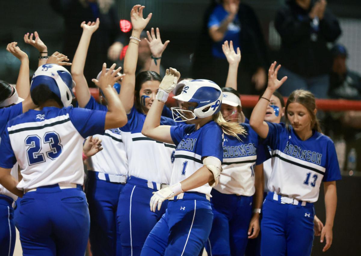 Robinson lights up Lorena, 18-5, for district title