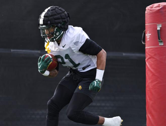 Trio of Baylor running backs all expecting to get carries