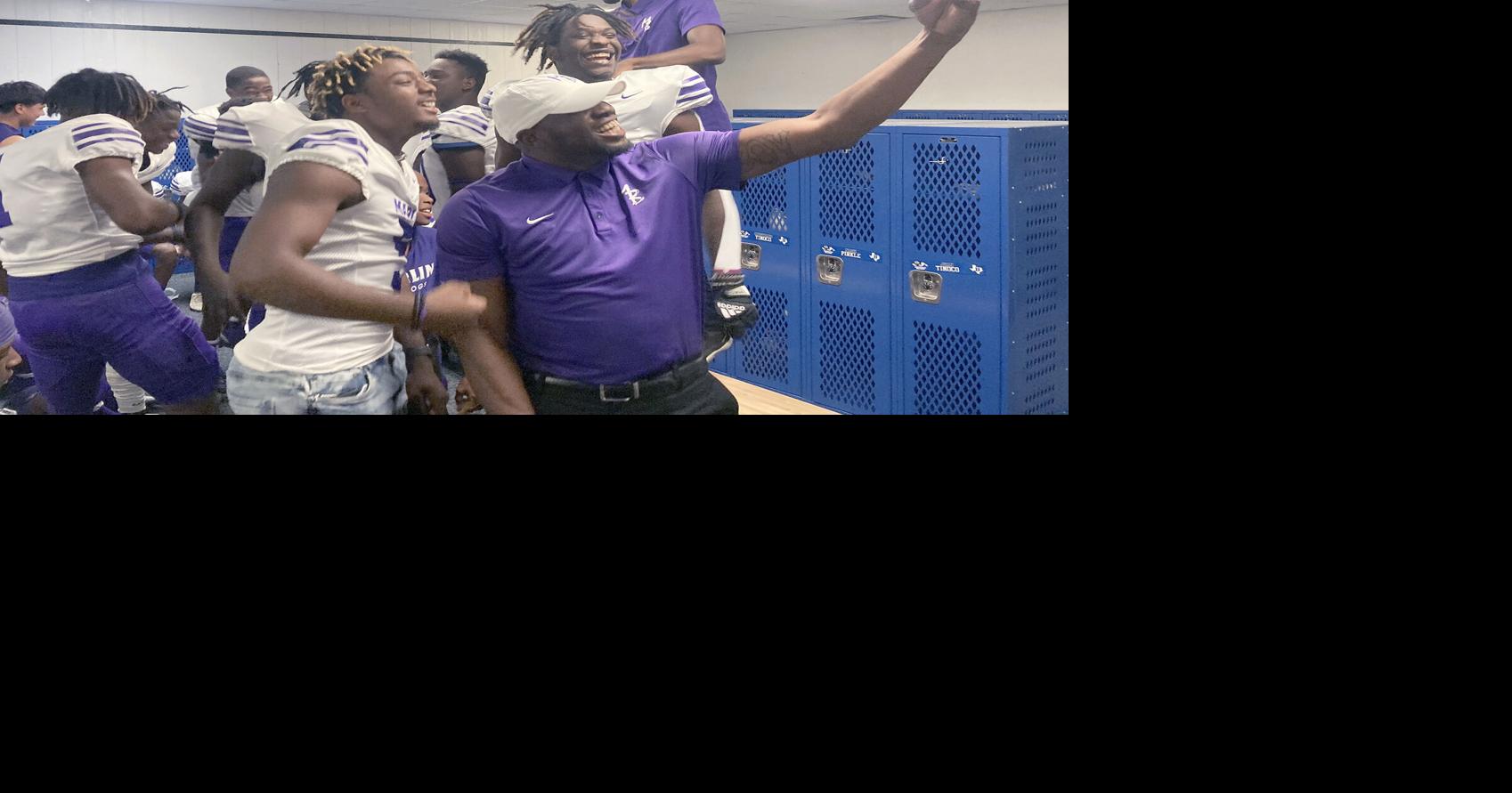 Friday night rites: Portraits of high school football culture in the ...