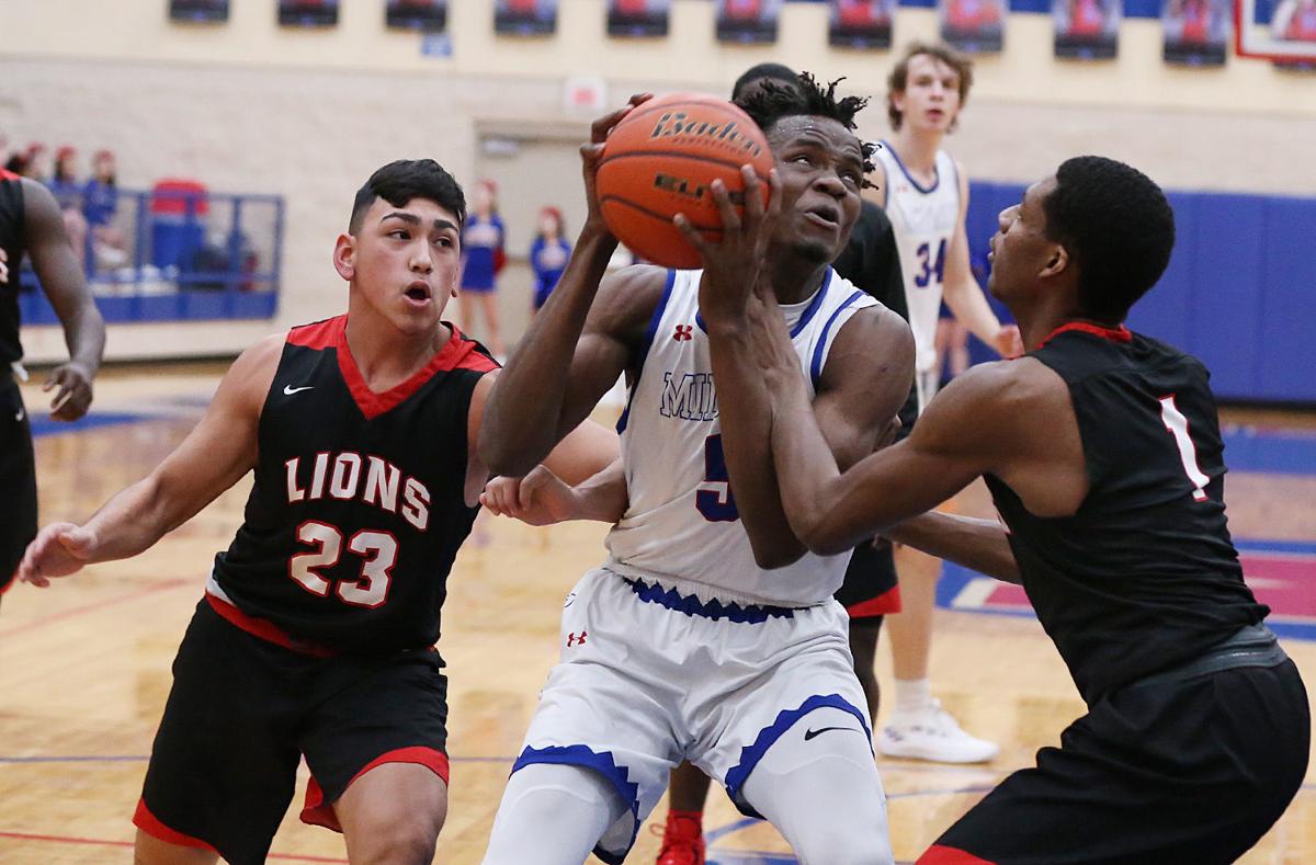 Tapping the brakes: Midway boys control tempo, grind out 47-37 win over ...