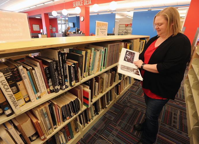 Art Center of Waco books on loan to East Waco Library during move