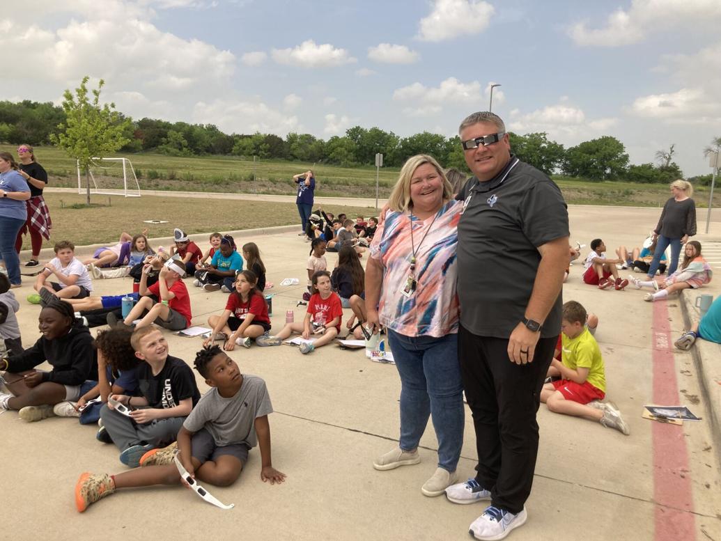 China Spring ISD makes eclipse the day's lesson