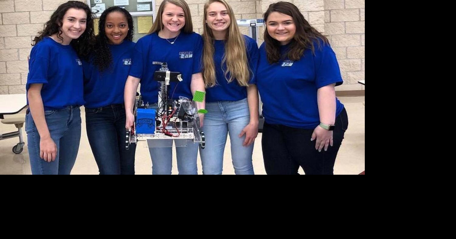 Midway all-girl robotics team advances