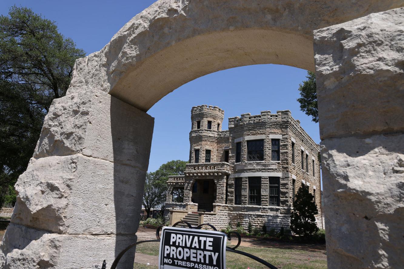 Waco's Castle ready for ‘Fixer Upper’ treatment in Gaineses’ new TV series
