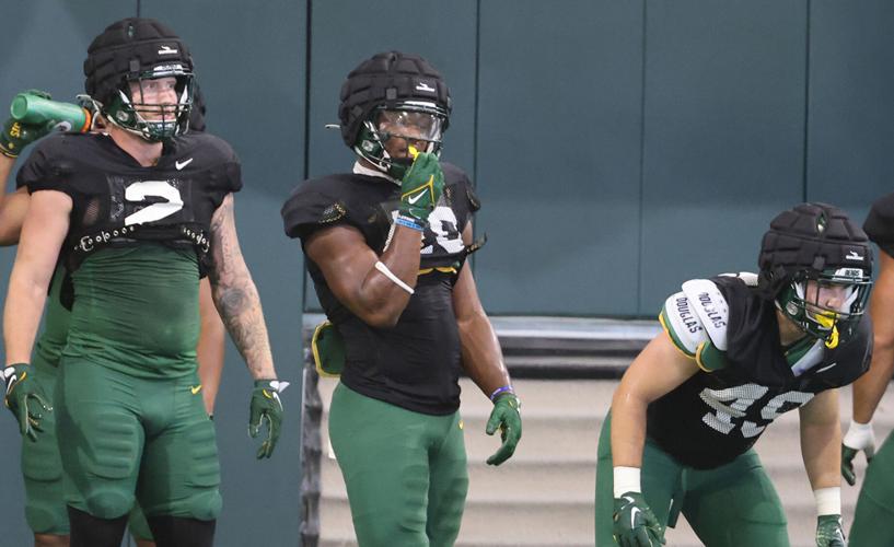 Mike Smith, Blake Shapen stand out after first Baylor scrimmage