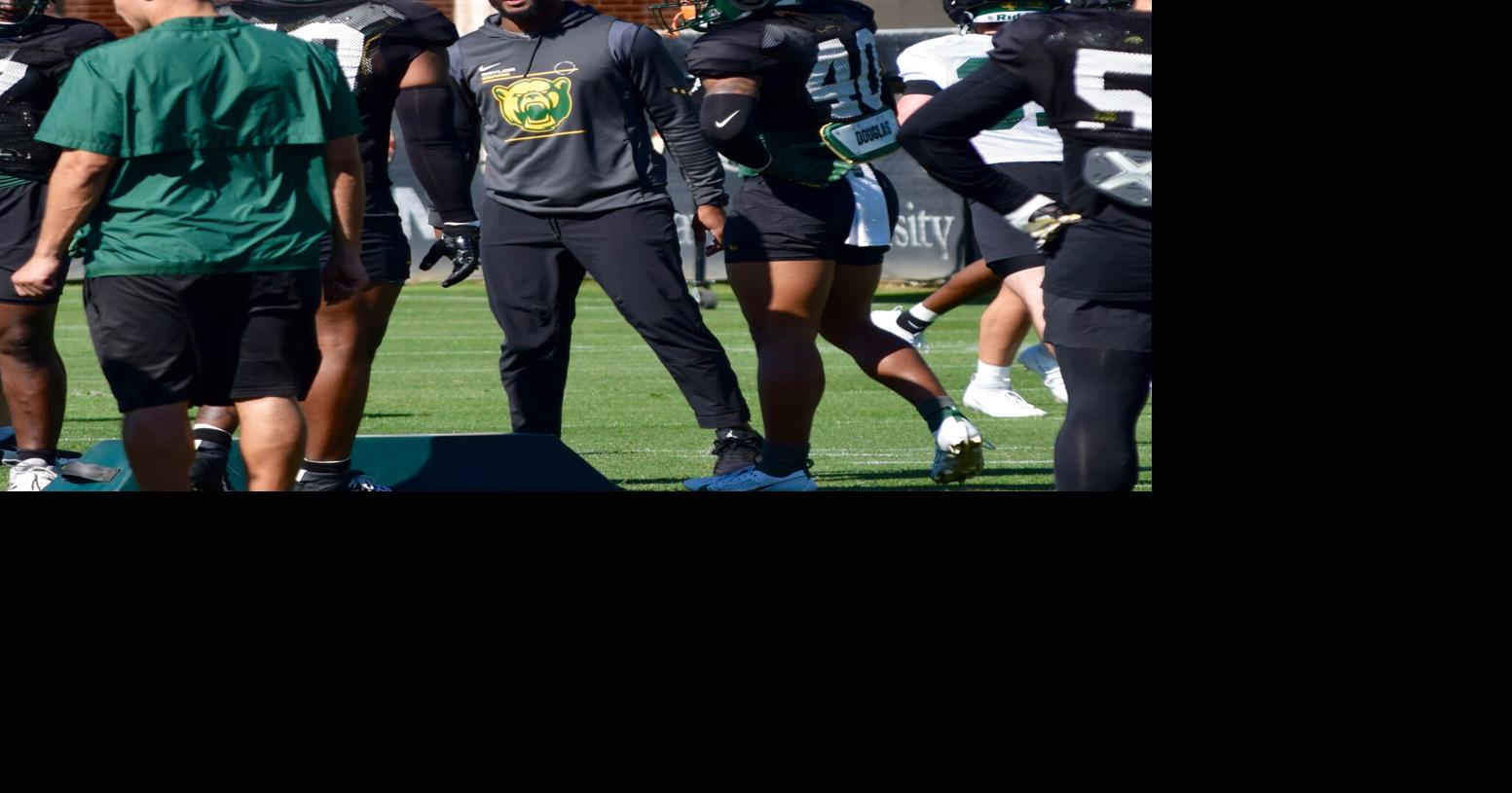 Baylor adds FIU linebacker Travion Barnes