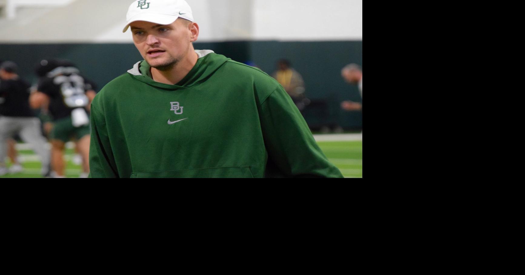 Baylor OLB coach Carson Hall continuing to learn from Aranda