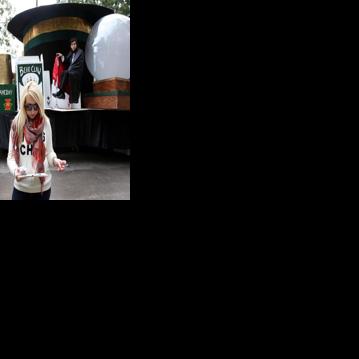 Steep competition in creating Baylor homecoming floats