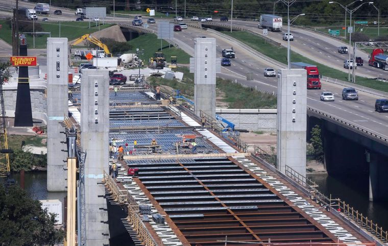 I-35 bridge work on track as cables are readied