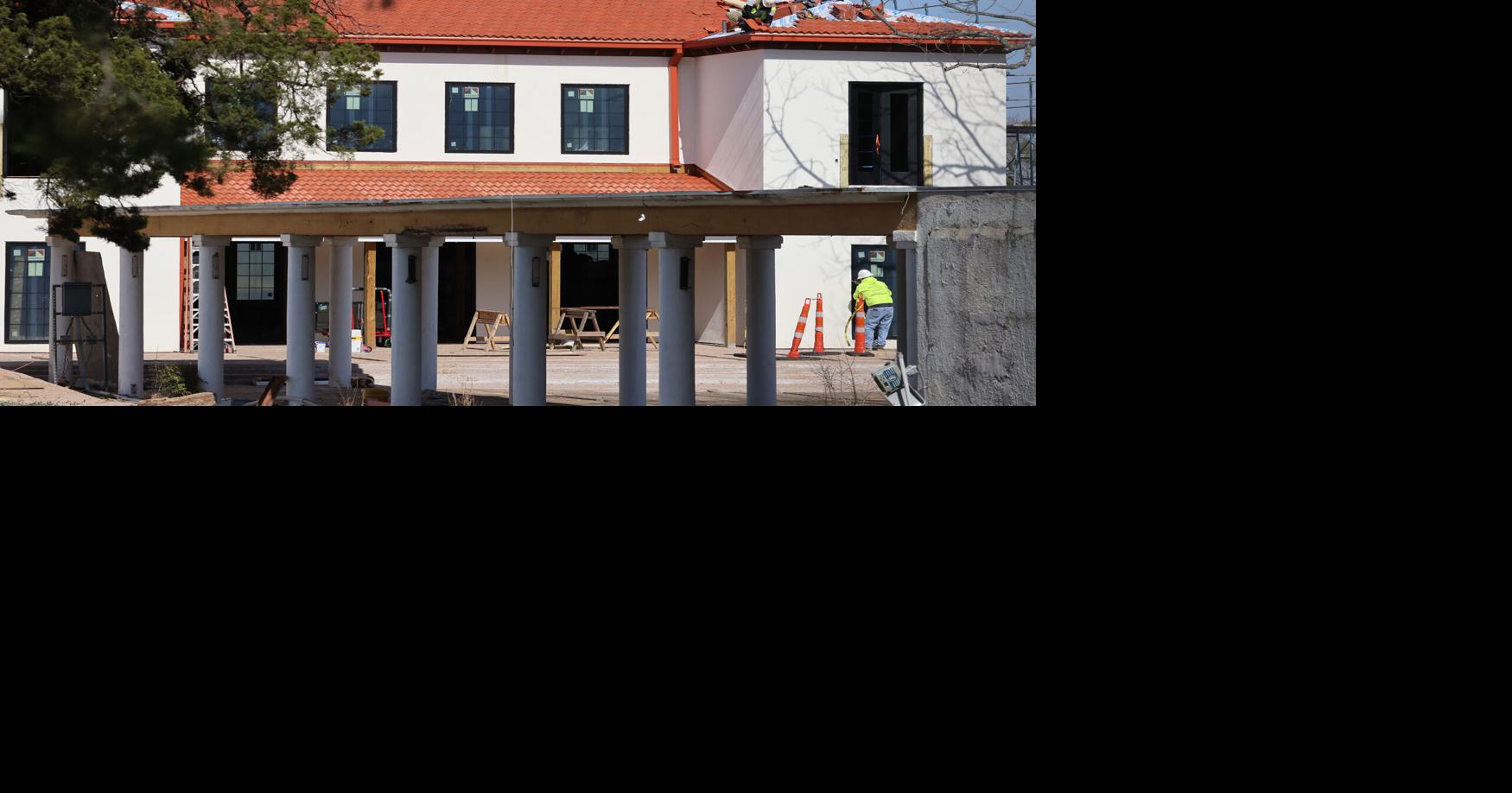 PHOTOS: MCC's Cameron Hall tips new hat to history