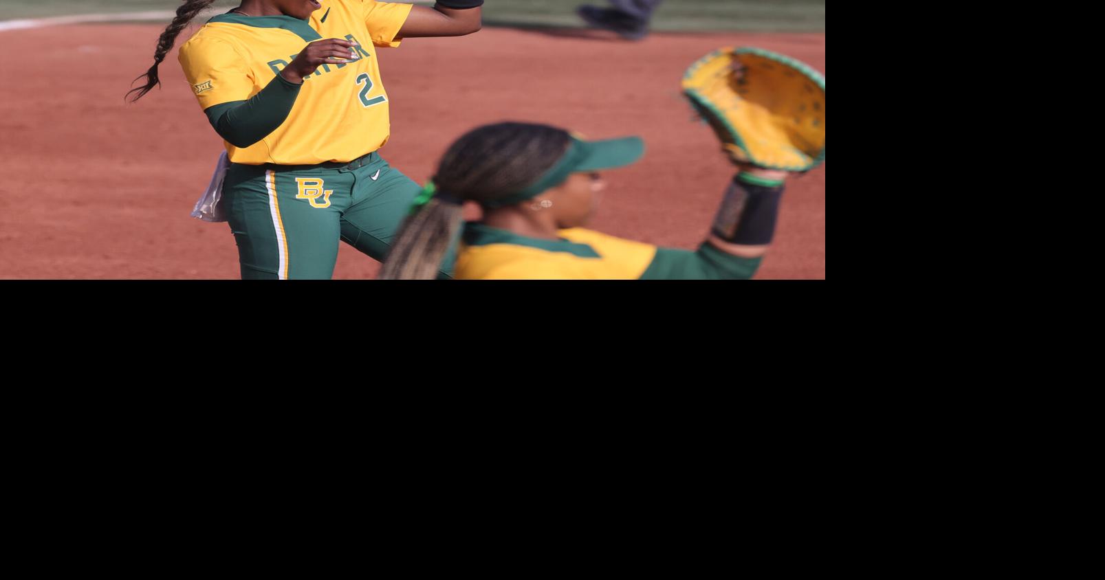 Baylor softball splits with Jackrabbits