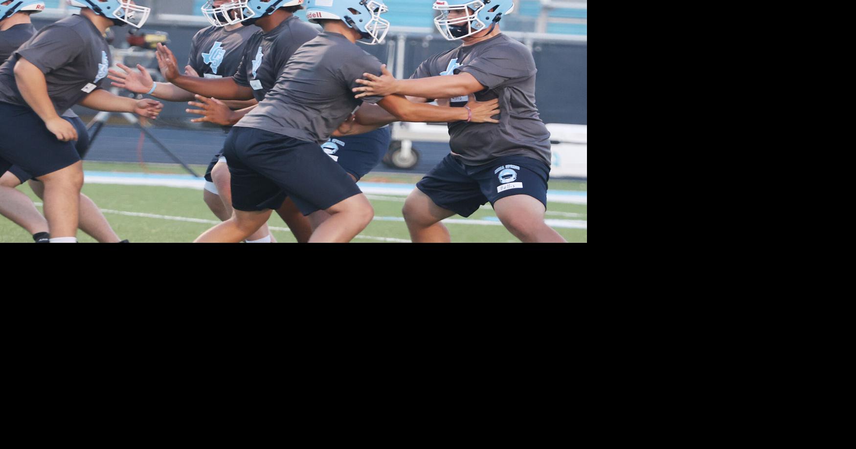 Centex football squads strike balance during summer break