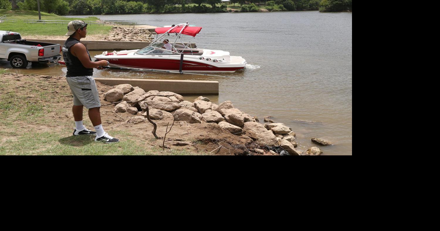 Boat ramps back open on Brazos River
