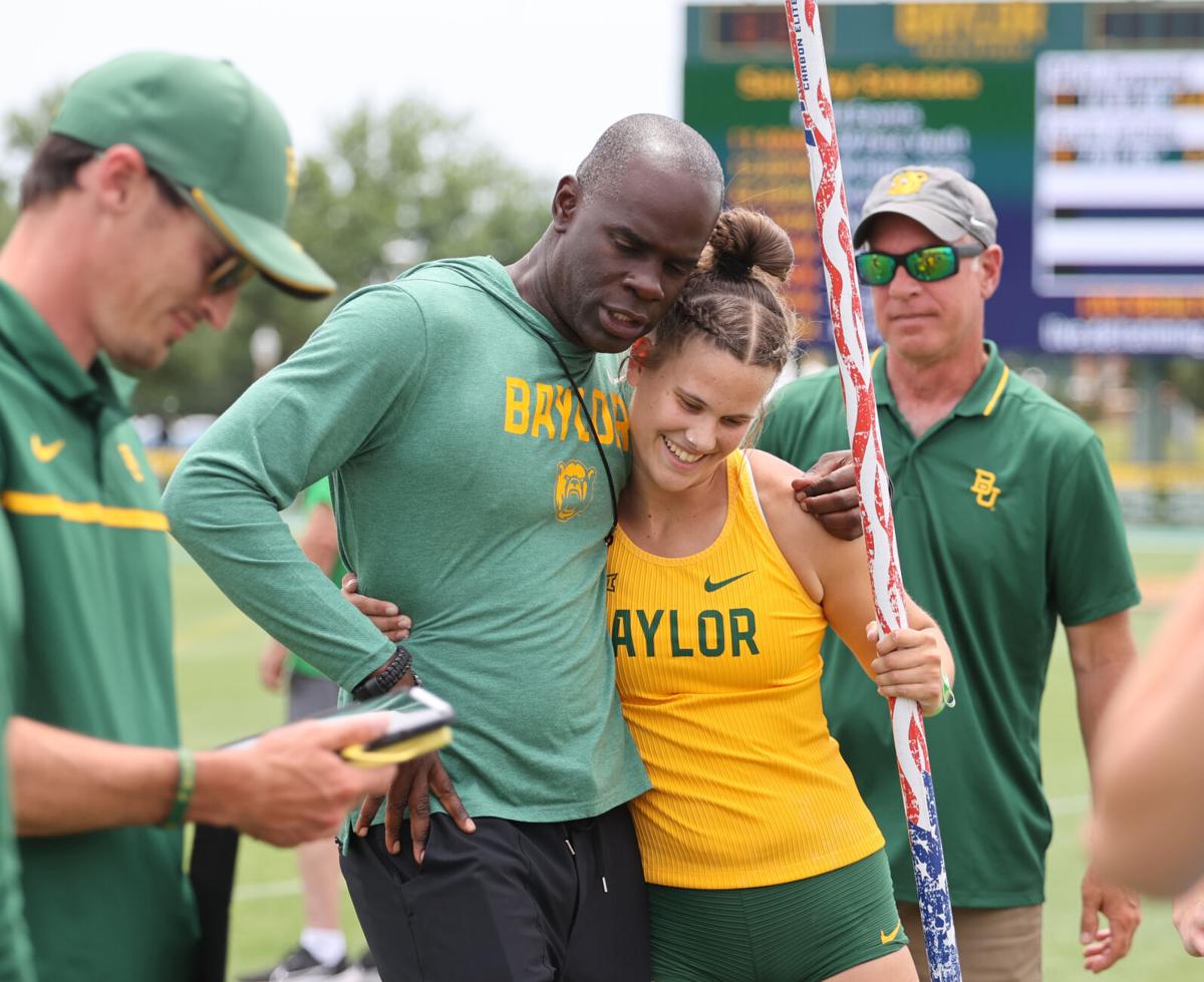From 'Ninja' to Big 12 pole vault star, Molly Haywood soars