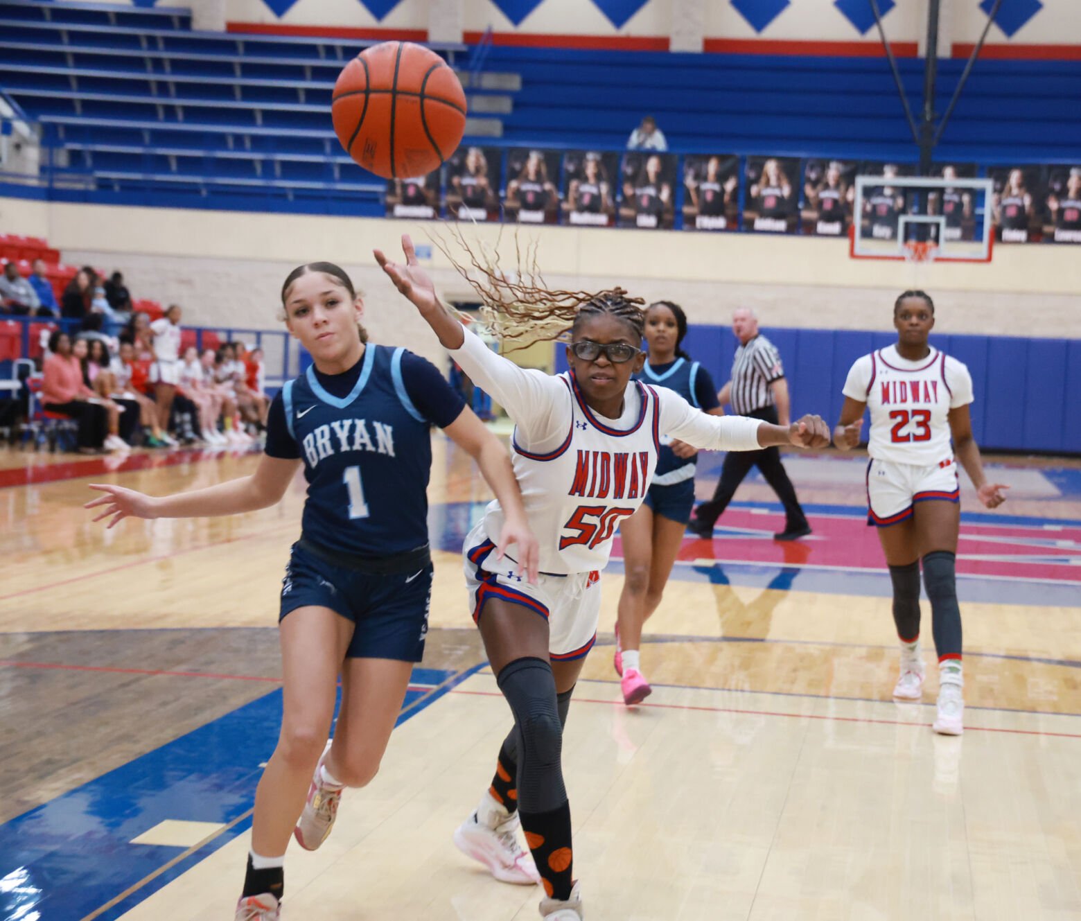 Midway closes strong to top Bryan in district showdown