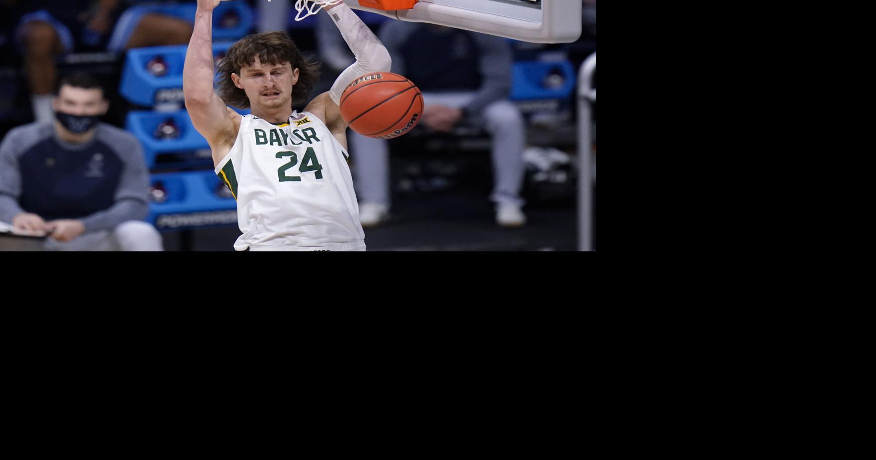 Matthew Mayer opts to return to champion Baylor Bears