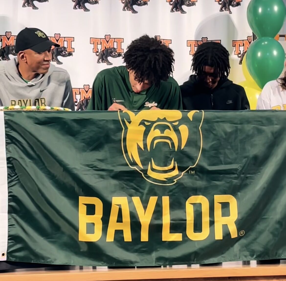 Baylor signs Class of 2026 forward Elijah Williams