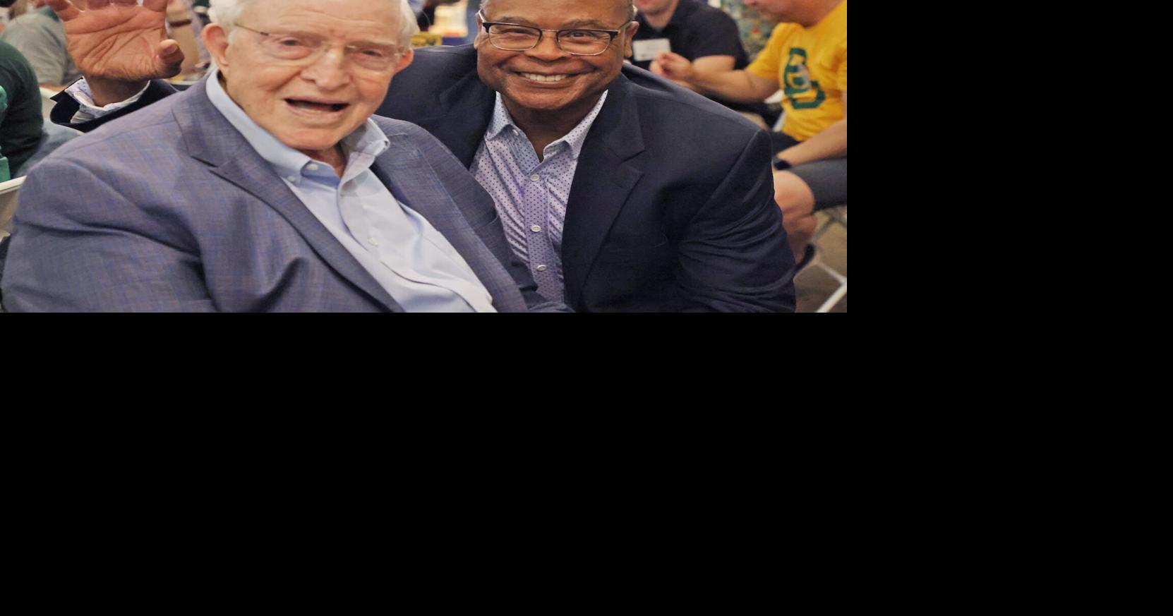 Legendary Singletary returns to Baylor
