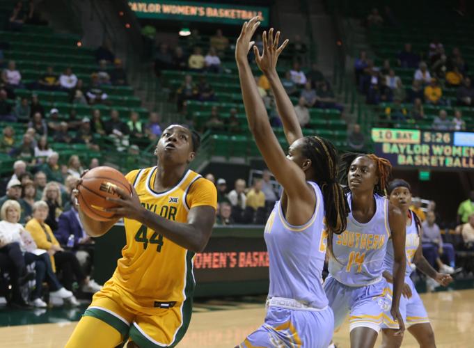 Andrews reaches 1,000-point milestone as No. 19 Baylor dominates Southern