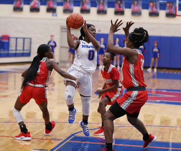 Midway Pantherettes unleash 3-point barrage in rout of Waco High, 66-27