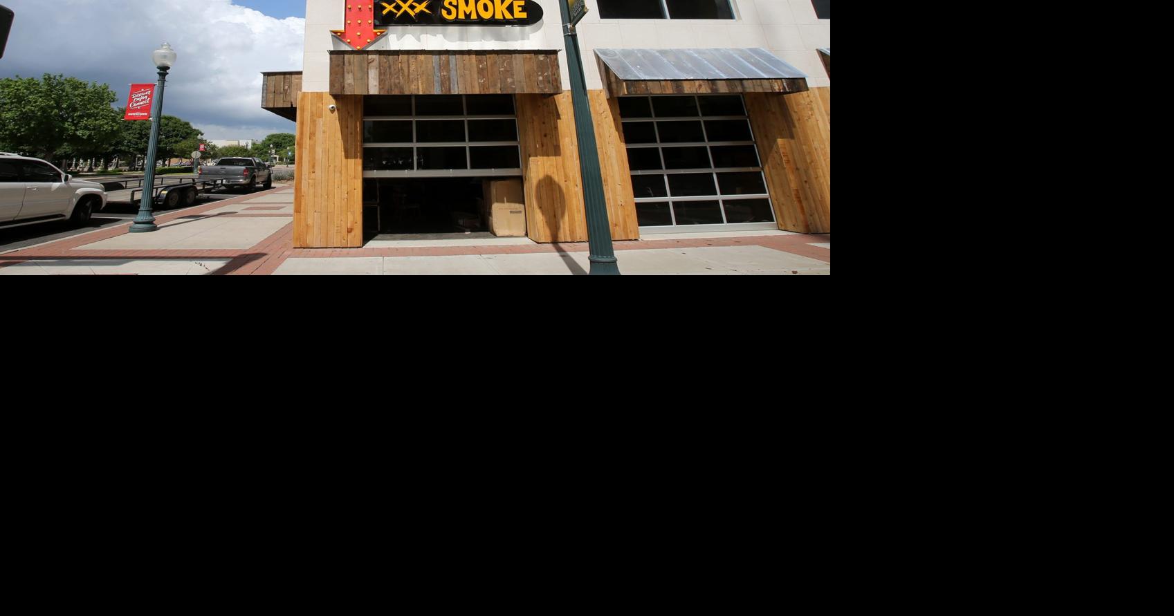 Copeland- New Waco eatery Hearsay; Trump jet; Amazon layoffs