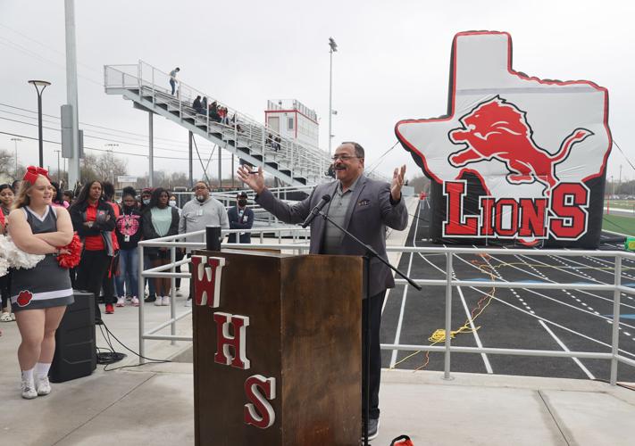 Waco ISD's new Paul Tyson Field dedicated Friday