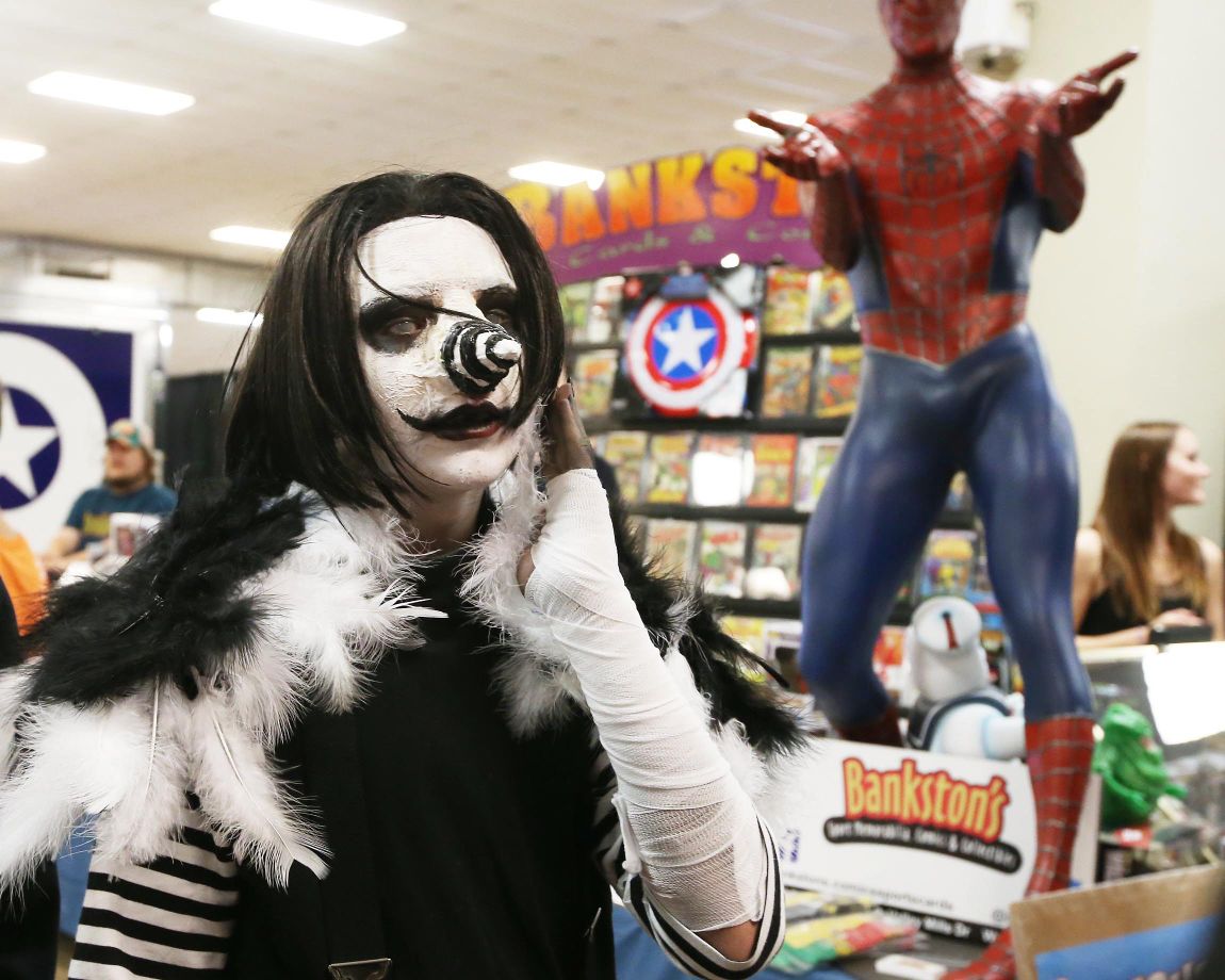Family-friendly HOT Comic Con returns with celebrities, comics, cosplay