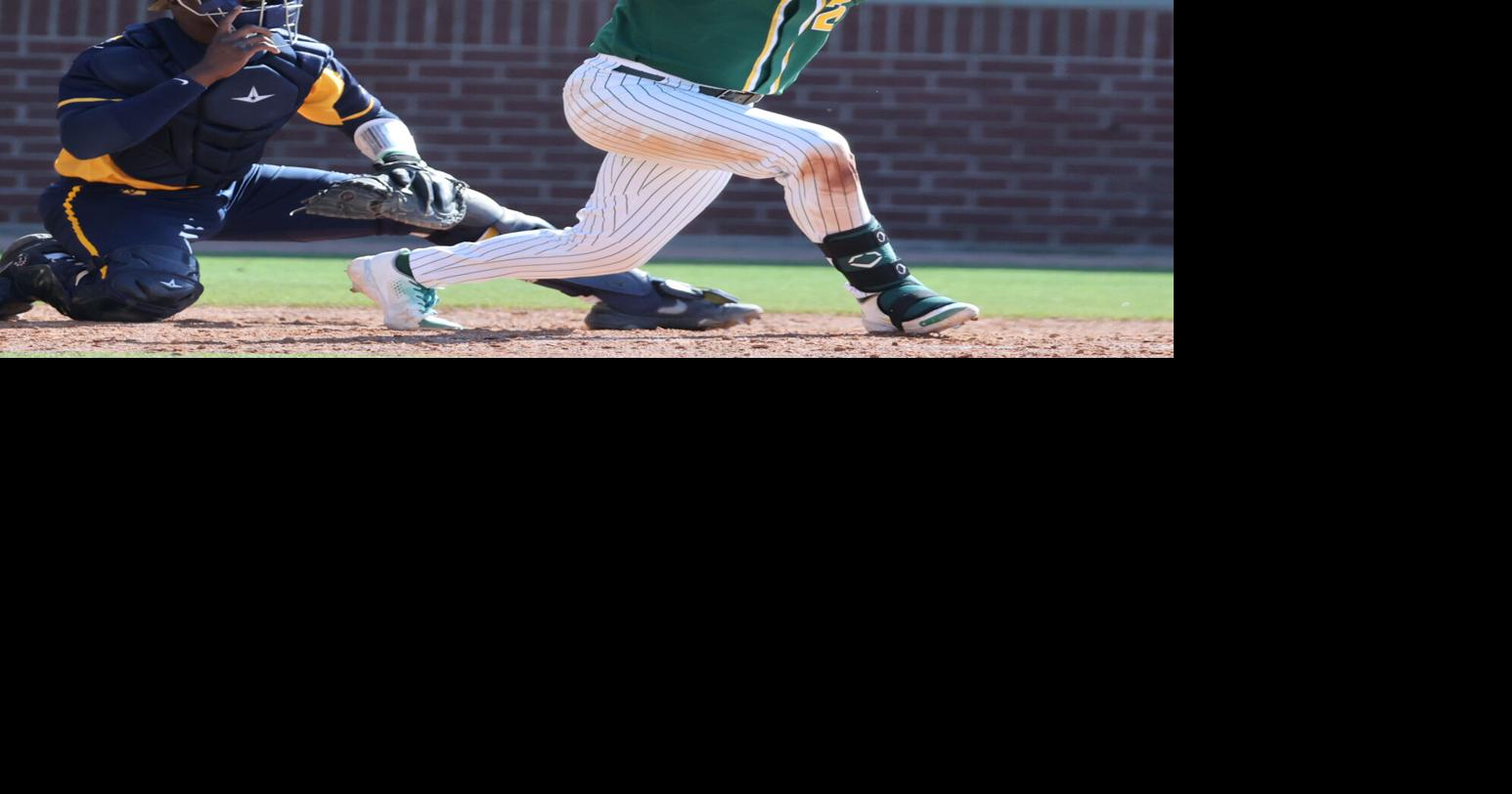 Baylor's Thomas named finalist for Posey Award
