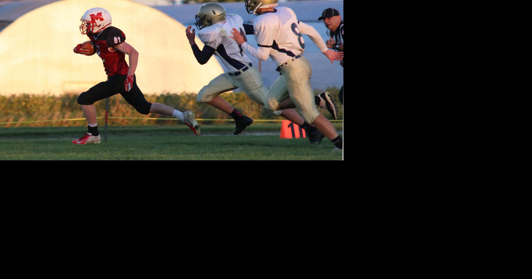 Raiders cruise to win on homecoming night in Mead