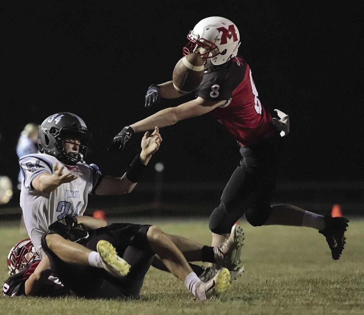 Mead rolls to third straight victory