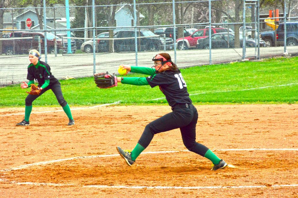 Hawley sweeps B-W | Local Sports News | wahpetondailynews.com