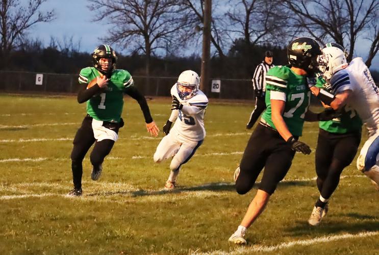 Cowboys capitalize on first-half turnovers, on to round two | Local ...