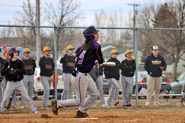 Huskies rebound with 14-7 win at Horace | Local Sports News ...