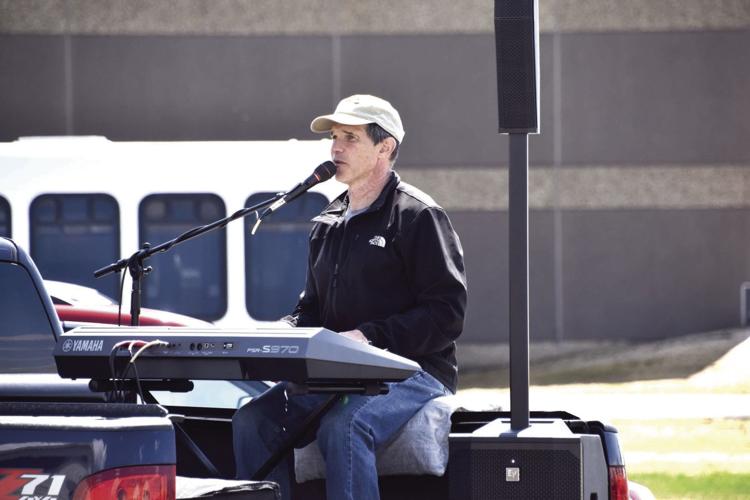 Outdoor concert held at Twin Town Villa | Coronavirus ...