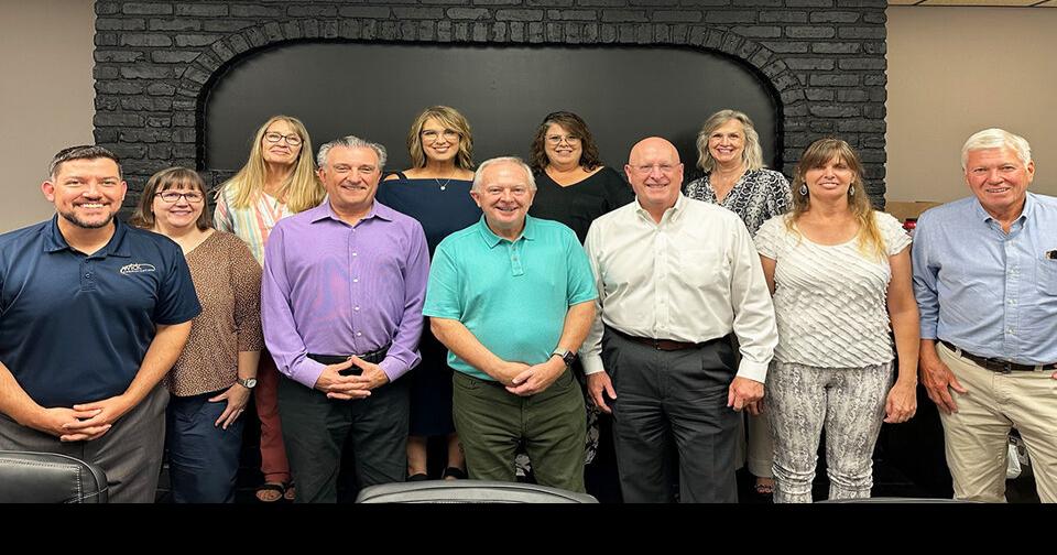 Wick Communications leaders visit Southern Valley | News ...