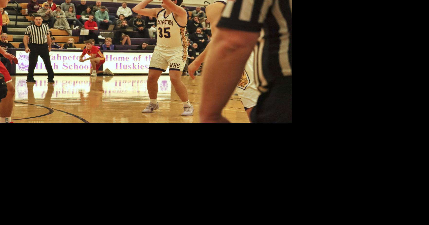 Huskies break Broncos behind big games from Steffens, Klosterman ...