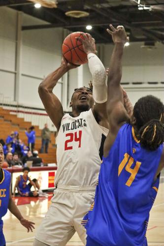 Wildcat men grab 20 offensive rebounds in home opener victory | Local ...