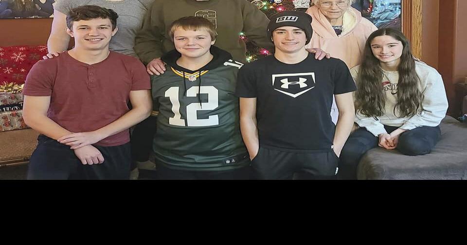 Jim DeVries, ‘newsman, Packers fan, family man,’ remembered | Local ...