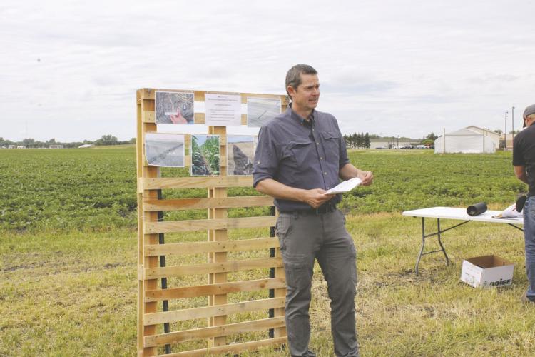 Soil specialists speak at field day | | wahpetondailynews.com