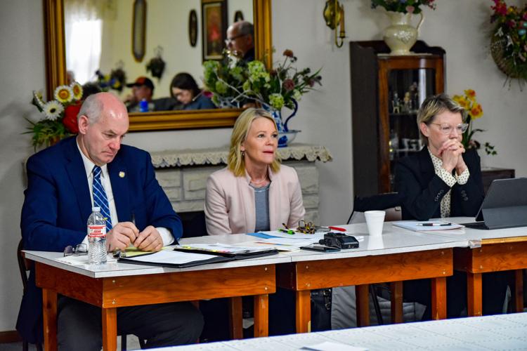 Face to face with legislators | News | wahpetondailynews.com