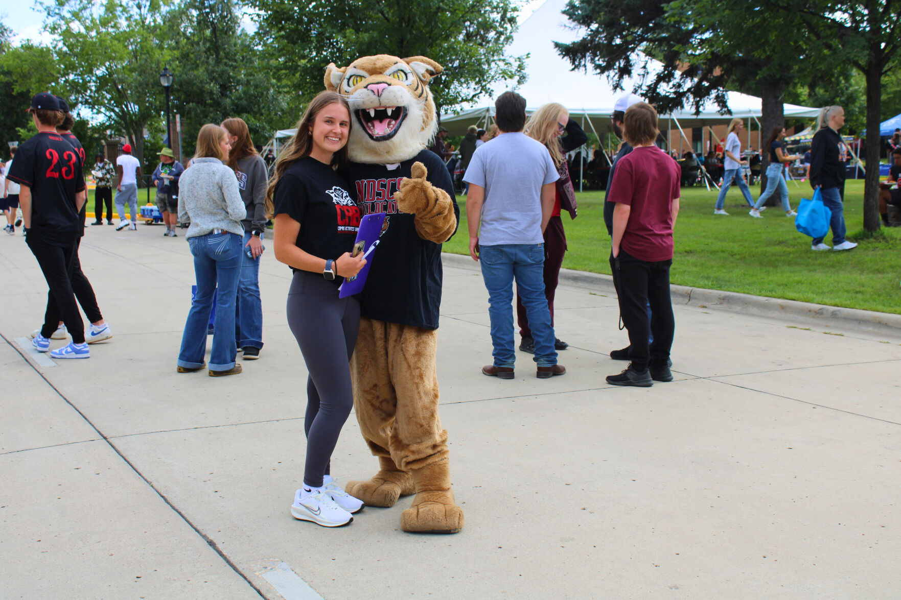 PHOTO GALLERY: Community gathers for NDSCS Block Party | Local News Stories | wahpetondailynews.com