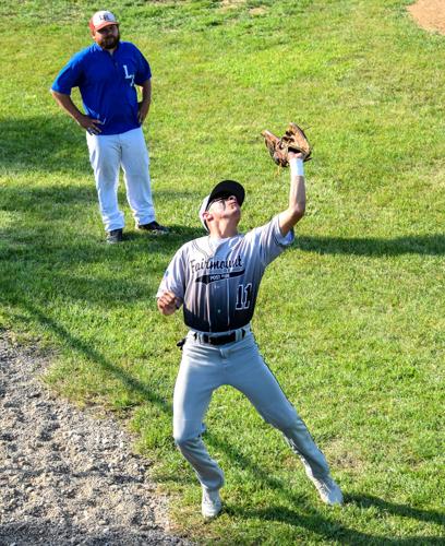 Local teams face off | Sports | wahpetondailynews.com