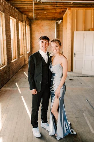 Hankinson High School Prom 2024 | News Monitor | wahpetondailynews.com