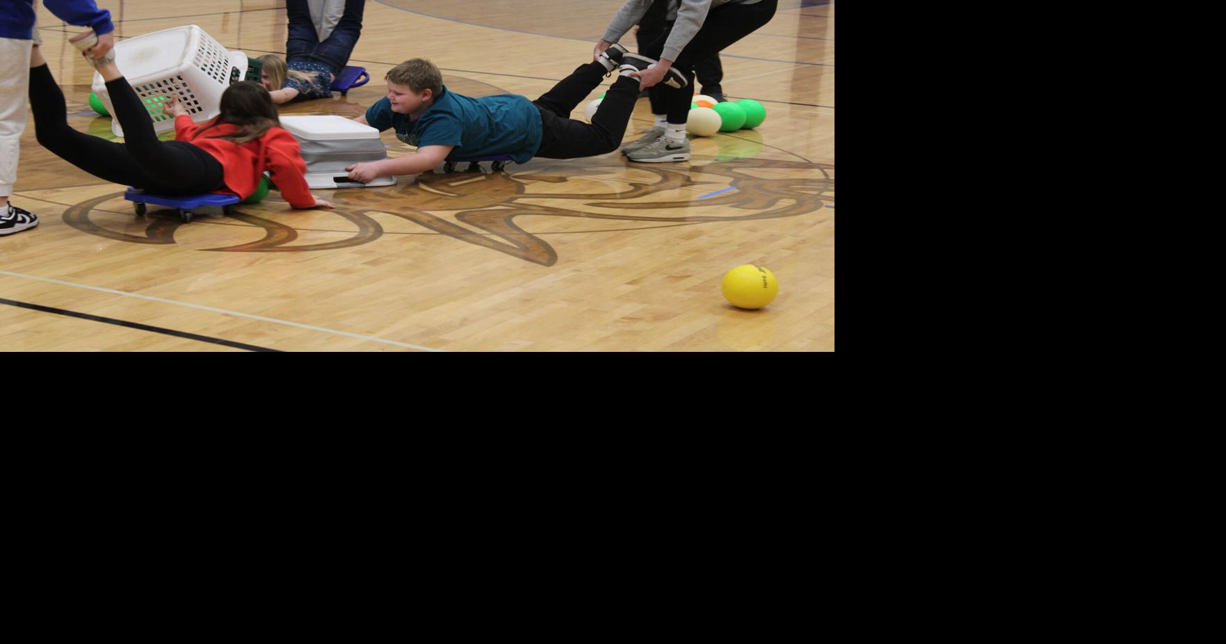 Hay bales and prizes: Hankinson kicks off FFA week | News Monitor ...