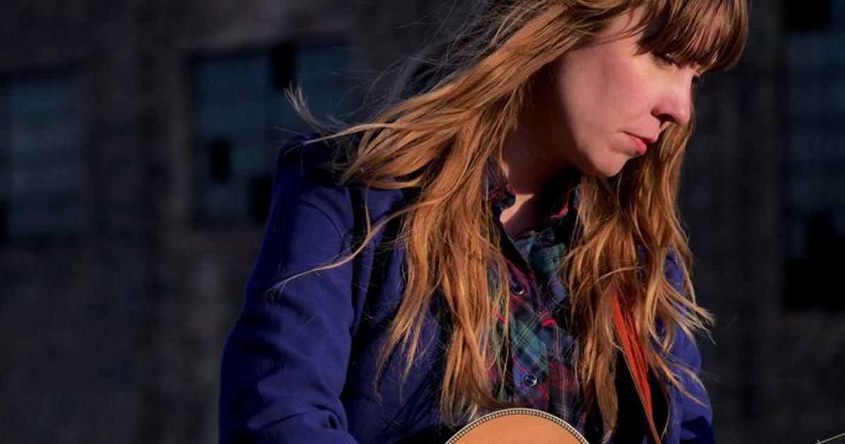 Folk-singing mom to play concert April 14 in Nisswa | Entertainment ...