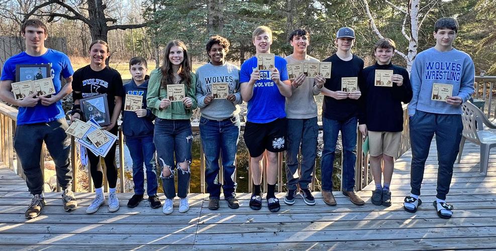 Henning, Whitney headline Wrestling Wolves receiving post-season awards ...