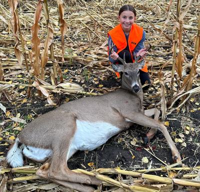 Undem sisters bag bucks during youth hunt | News | walkermn.com