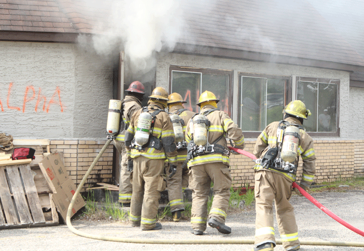 Firefighters take part in controlled burn training | News | walkermn.com