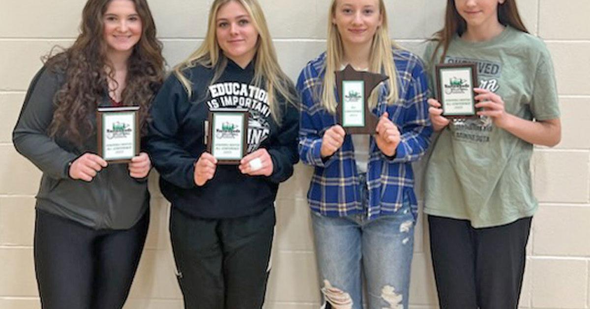 Laporte volleyball awards | Sports | walkermn.com